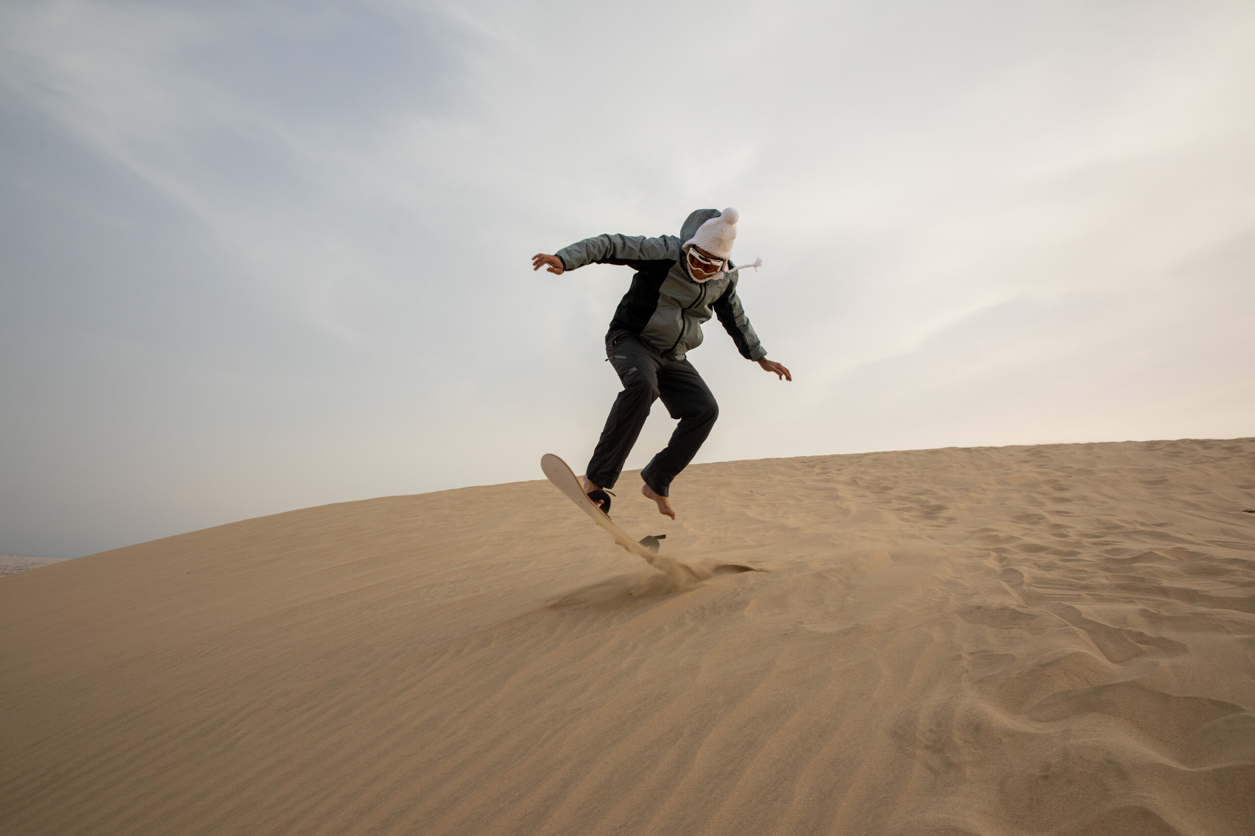 Snowboarders set to swap snowy slopes for sand dunes of Qatar | Qatar ...
